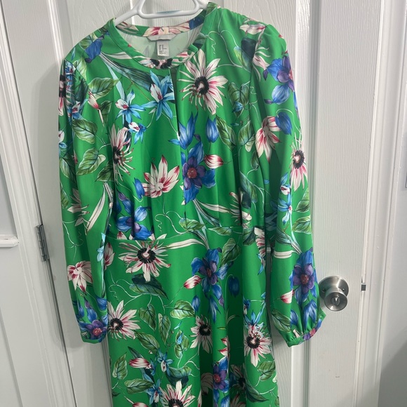 H&M | Dresses | Beautiful Spring Dress | Poshmark